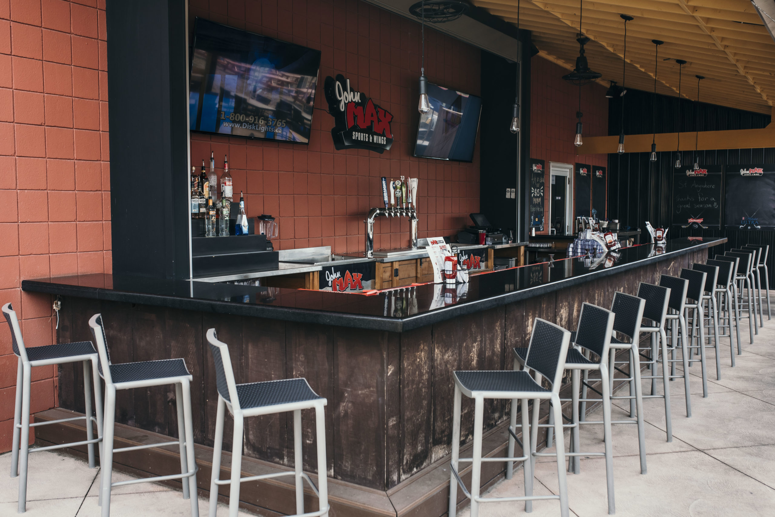 About Us : John Max Sports & Wings